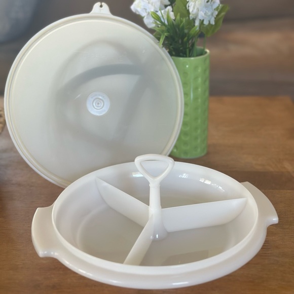 Tupperware | Kitchen | Vintage Tupperware Divider Tray Party Tray ...